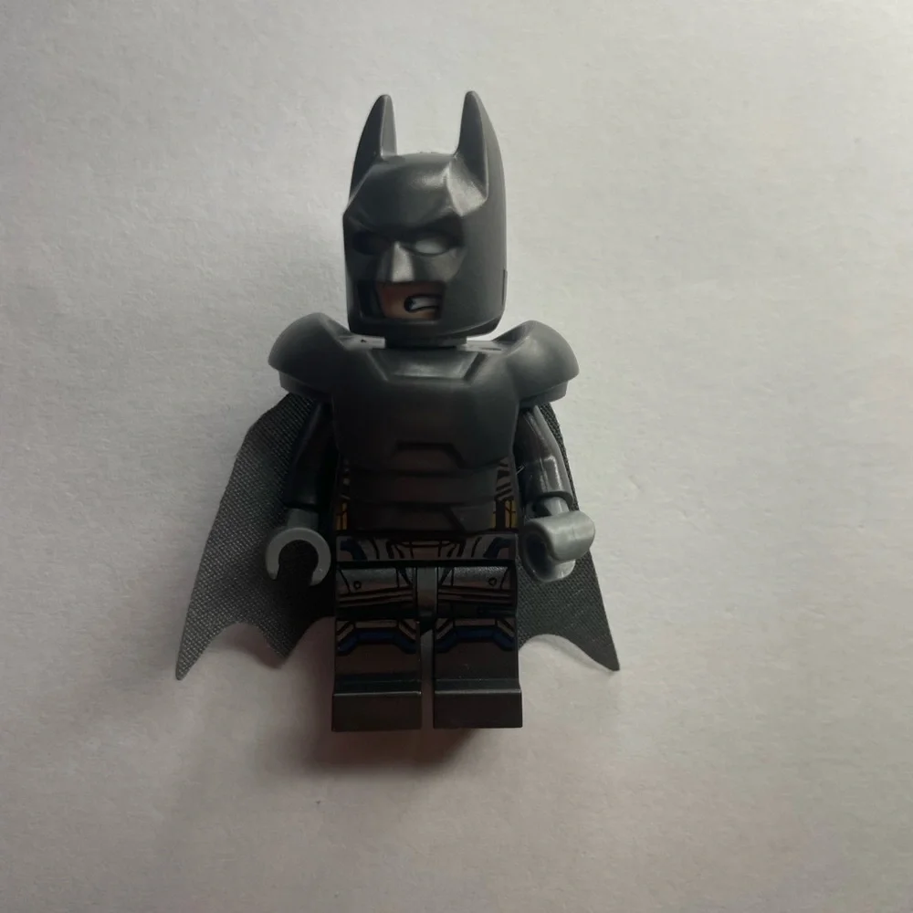 Lego | Other | Lego Dc Armored Batman Super Heroes Minifigure No Crack ...
